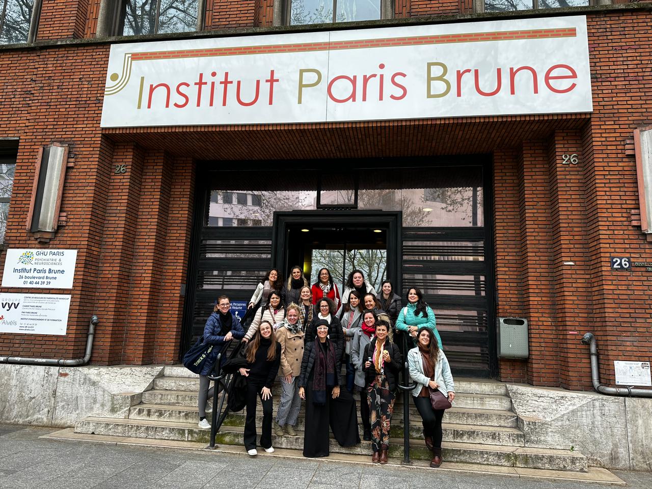 Brasileiras estiveram em Paris imersas na formação em Motricidade Livre ...